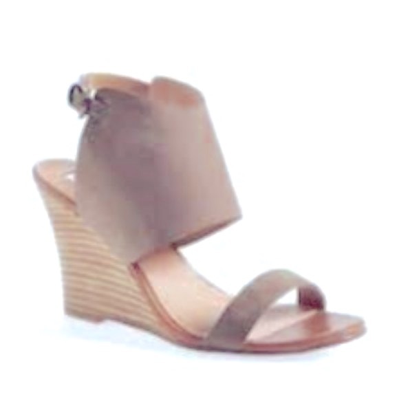 Halogen | Shoes | Halogen Clarette Mushroom Leather Wedge Sandals W ...